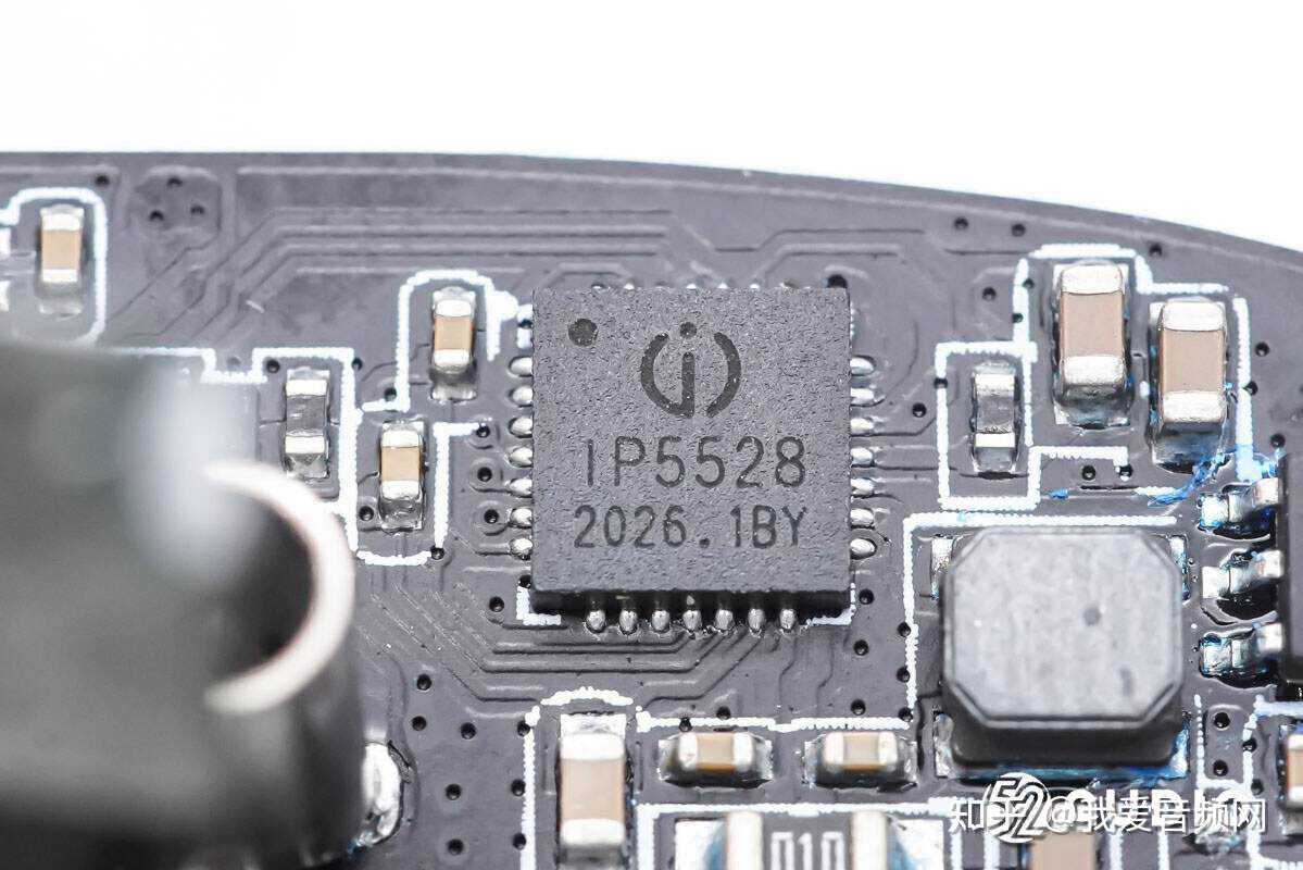 2023 TWS耳机充电盒电源管理芯片拆解汇总丨SoC单芯片方案成为市场主流 - 知乎