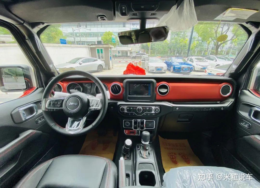 22款加版牧马人——4门电动敞篷版，越野大玩具让我爱不释手！ - 知乎