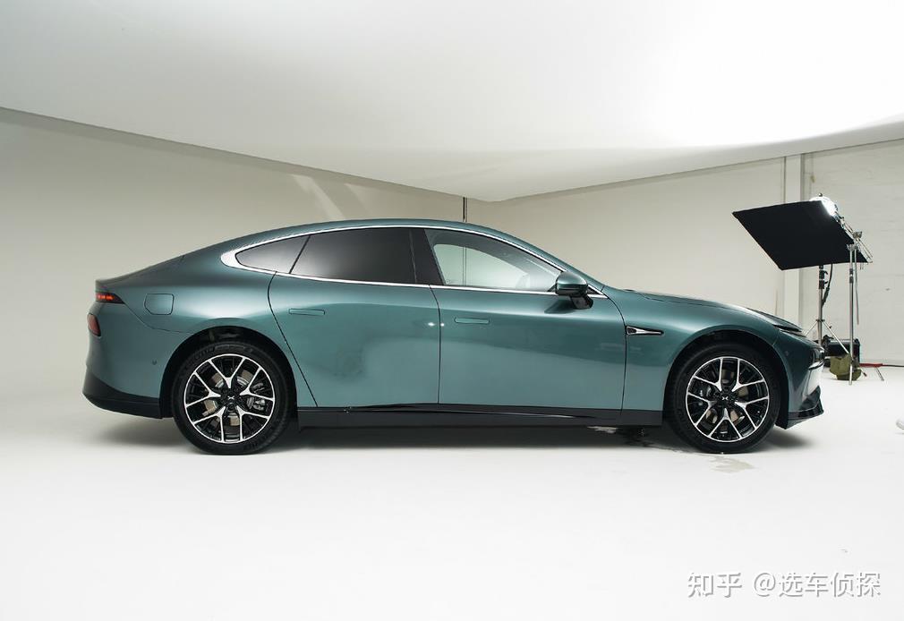 解读小鹏P7i，虚拟主销双叉臂悬挂，190km/h跑半小时电机不过热 - 知乎