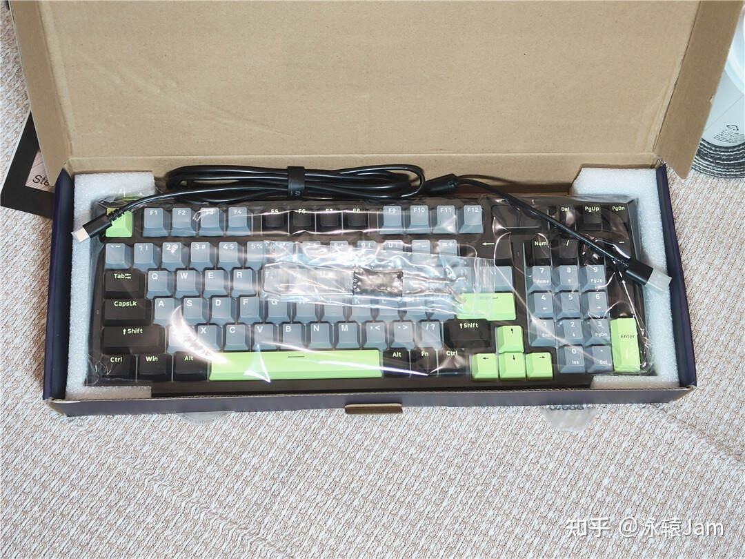 性价比首选，办公游戏双能打，雷柏 V700 DIY-98键盘使用体验 - 知乎