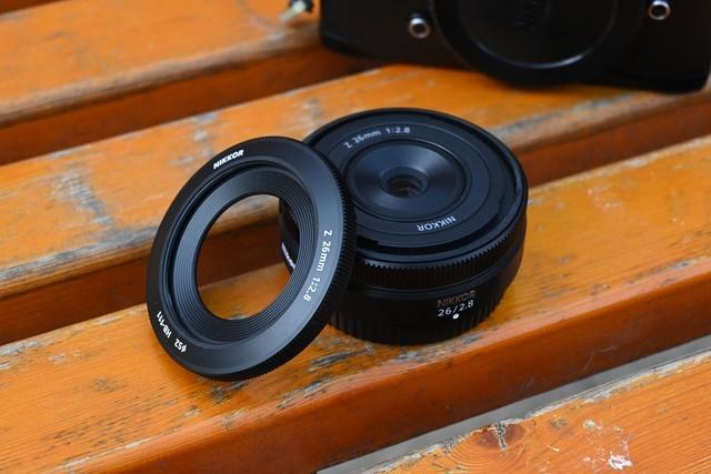 尼克尔Z 26mm f/2.8镜头评测：强便携、高素质饼干镜头 - 知乎