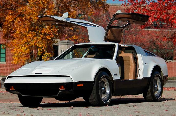 被遗忘的经典车，将安全放在首位的加拿大品牌Bricklin - 知乎