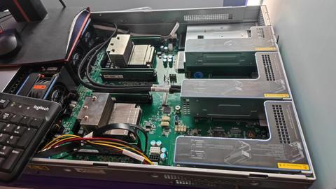 RISC-V生态现状如何？RISC-V赛昉星光开发板上手实例，和UEFI生态短板修补神器：MultiArchUefiPkg