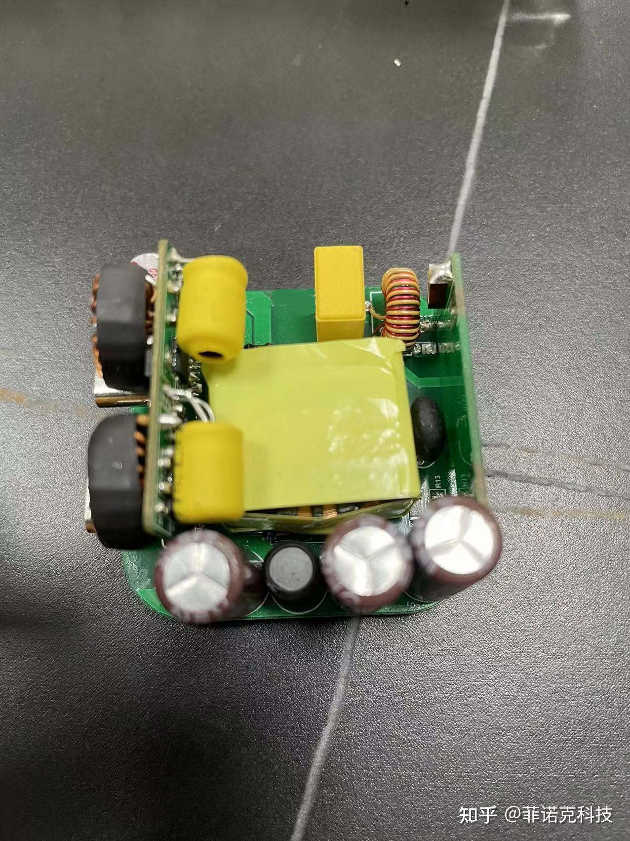 35W双C口、A+C充电器方案支持PD、QC多协议 - 知乎