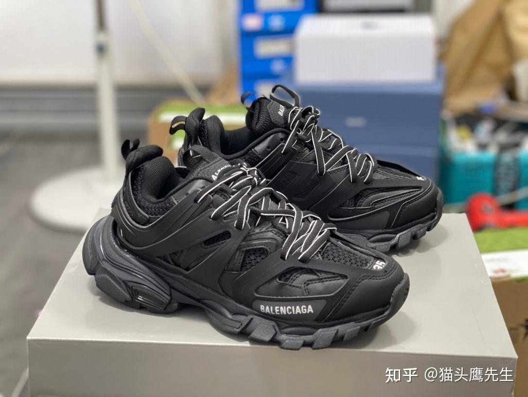 🚦 𝐁𝐚𝐥𝐞𝐧𝐜𝐢𝐚𝐠𝐚 巴黎世家 𝐓𝐫𝐚𝐜𝐤 𝟑.𝟎 黑色老爹鞋 - 知乎