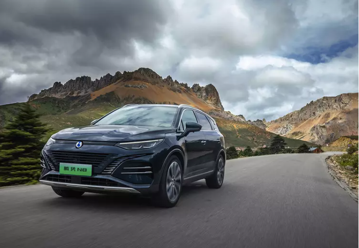 买腾势N8不如选理想L7？30万中大型SUV如何选 - 知乎