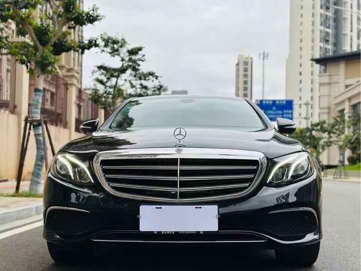 2019款改款奔驰e300l，赣州友得选二手车实况说车 - 知乎