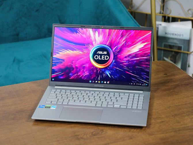 搭载OLED惊艳好屏 华硕无畏Pro15 2022高性能创作本评测 - 知乎