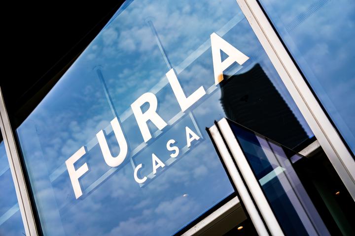 艺境共生，预鉴新意 | 走近全球首家FURLA CASA意大利生活方式体验中心 - 知乎