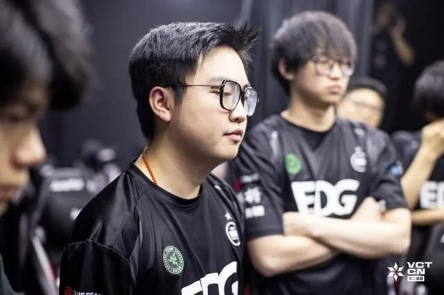 对话EDG.ZmjjKK——成为世界冠军之后的这一年 | 竞TALK - 知乎
