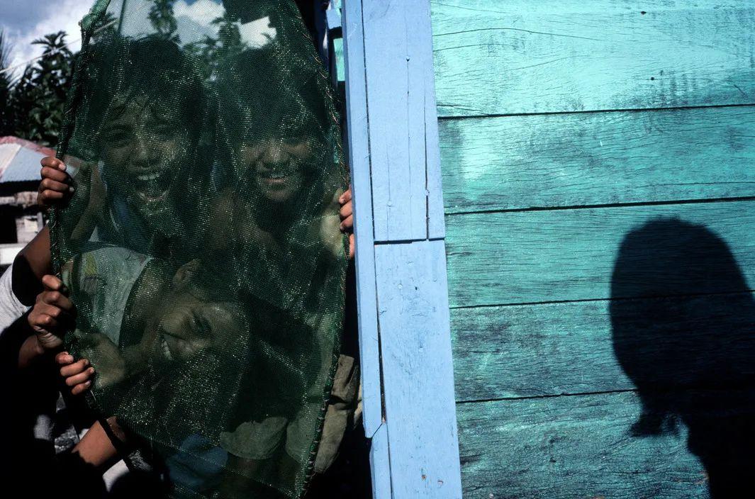 Alex Webb | 全集：99%的街拍照片都是失败的 - 知乎