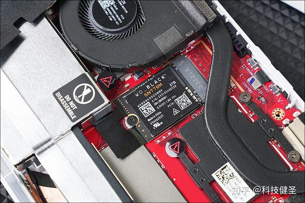 2230标准的超强SSD 西部数据SN770M评测 ROG掌机最佳存储搭档 - 知乎