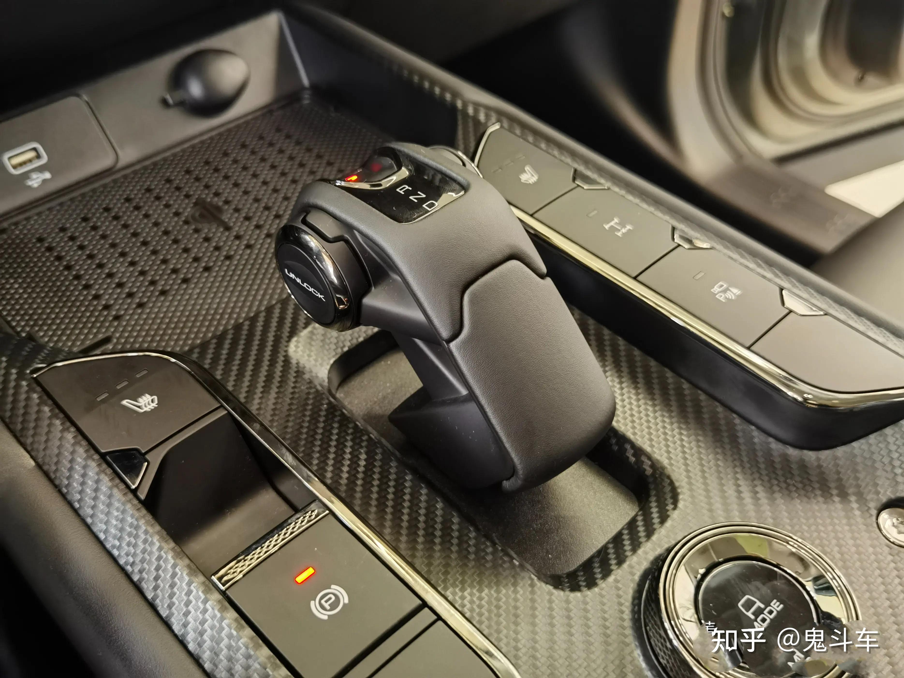 哈弗猛龙实车正式亮相 Hi4插混动力 预计20万之内？ - 知乎