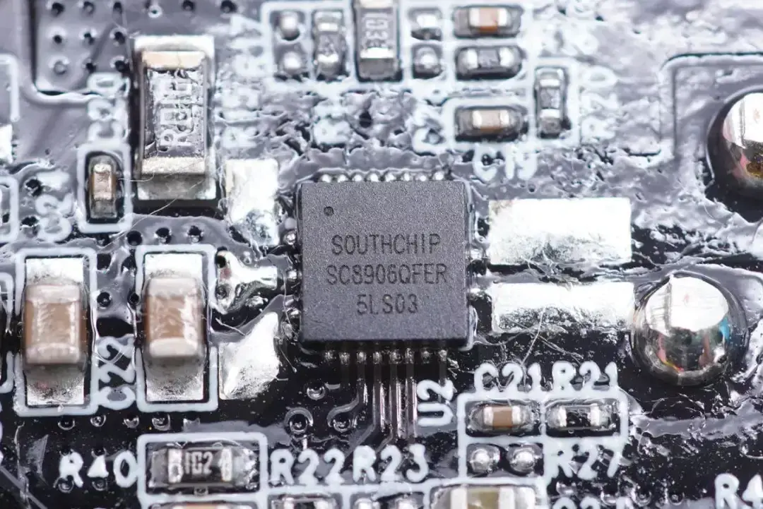 南芯多款升降压芯片介绍及应用 - 知乎