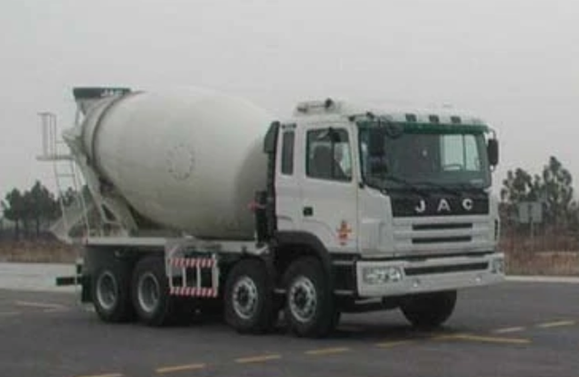 同样是四轴载货车，为什么8X2比8X4更受欢迎？ - 知乎