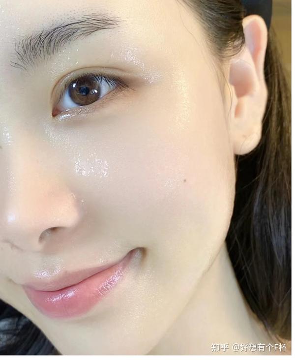 抗初老需要做些什么？有什么牛逼的抗老精华推荐？ - 知乎