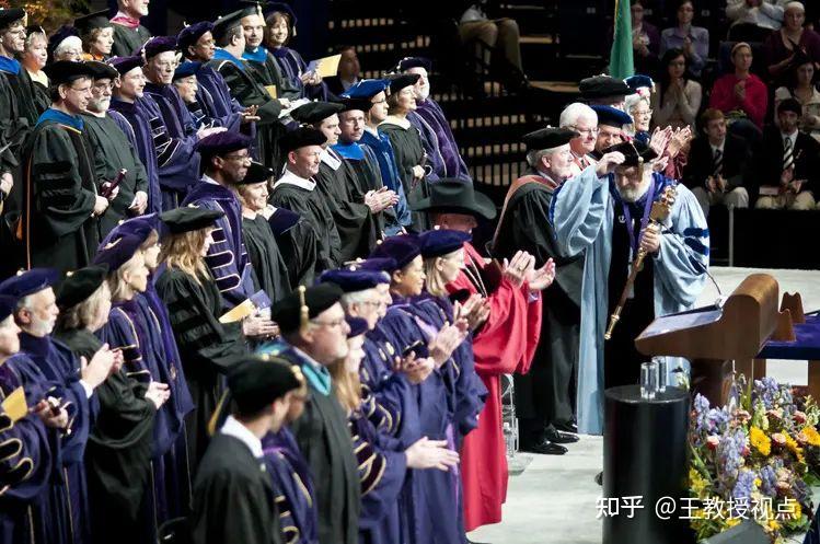 学位服演变：历史长河中的华彩篇章 - 知乎