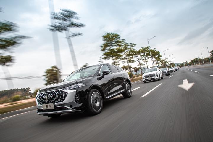 姚安娜燃炸上海车展WEY展台，摩卡开启预售引粉丝竞相追随 - 知乎