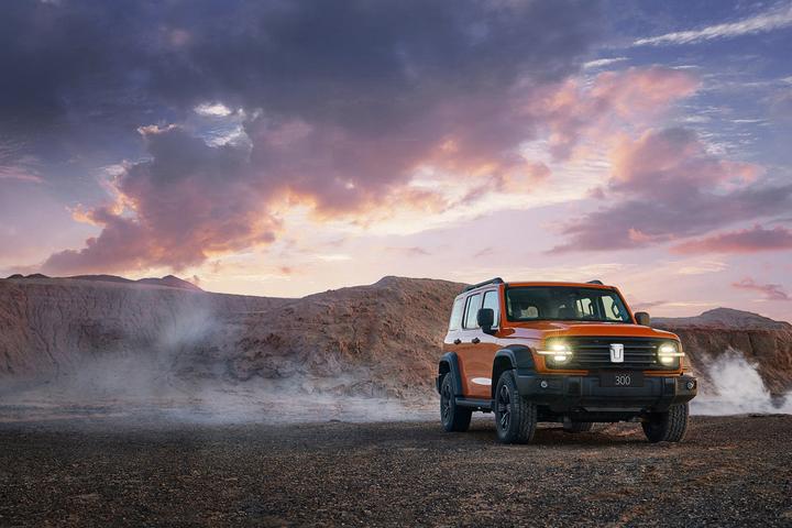 2024款坦克300焕新上市，三个配置19.98万起，2.0T+9AT+48V轻混 - 知乎