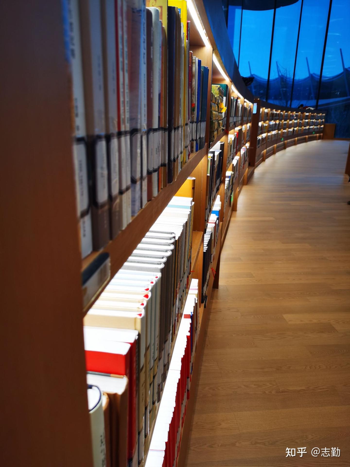 北京城市图书馆印象 - 知乎