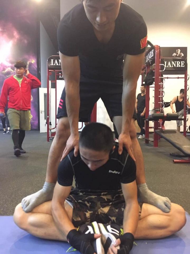 学习健身教练容易吗 知乎