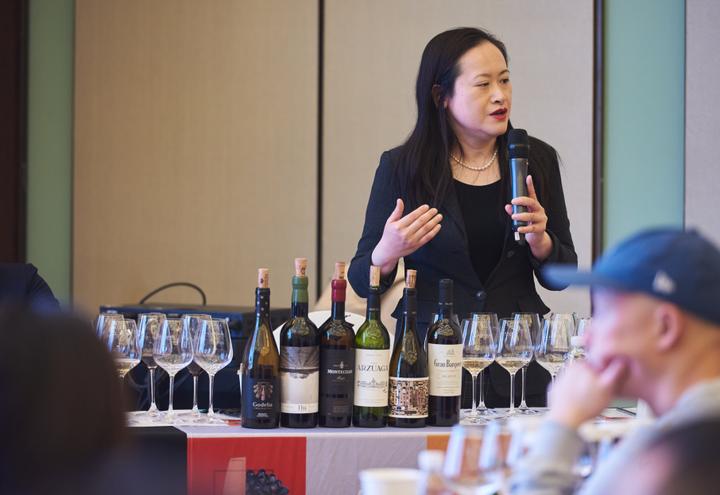 专访Diana Han | 在负责西班牙酒推广项目时，一个report写上百页 - 知乎