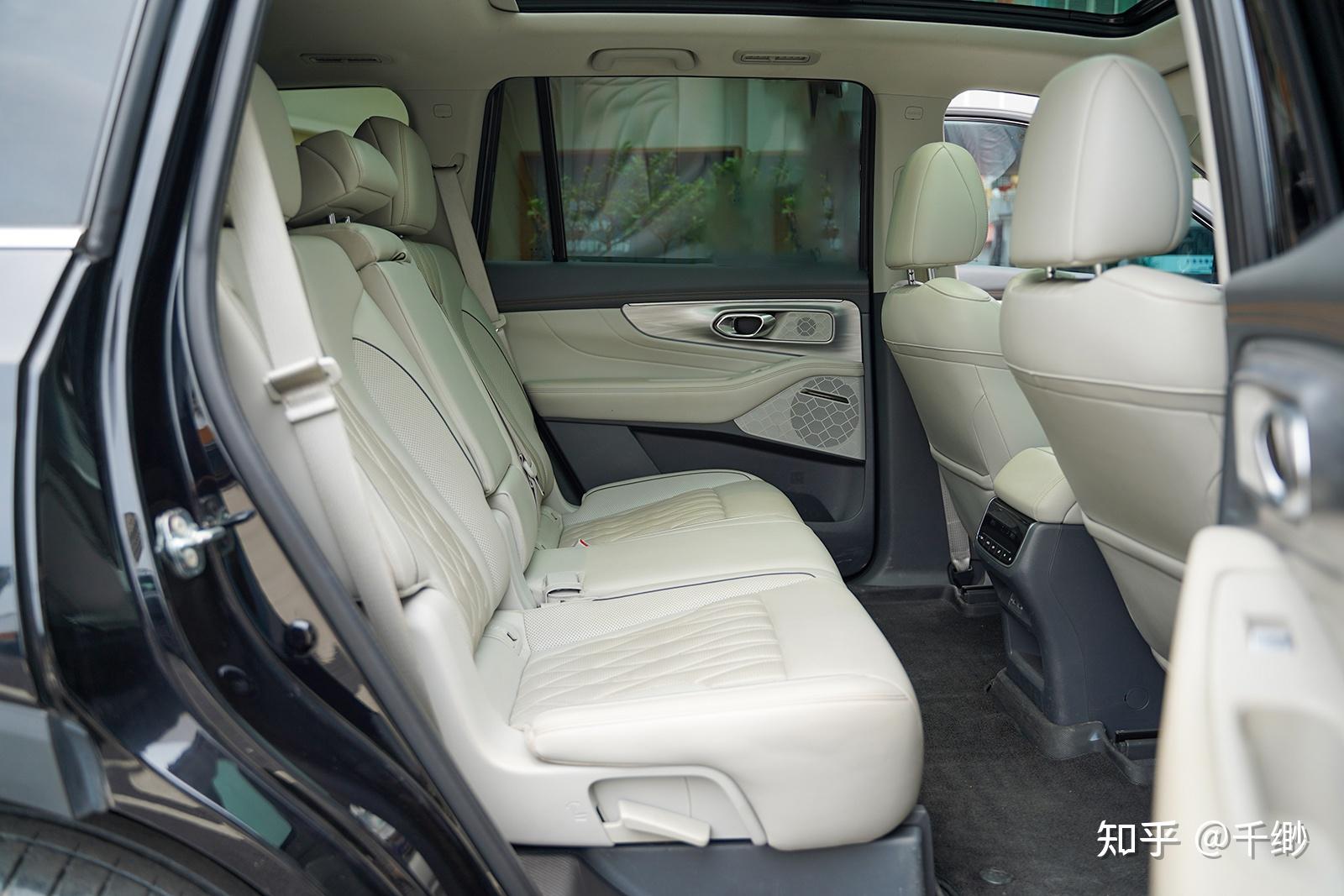 15w级SUV最能打！这才是大女主该开的车 - 知乎