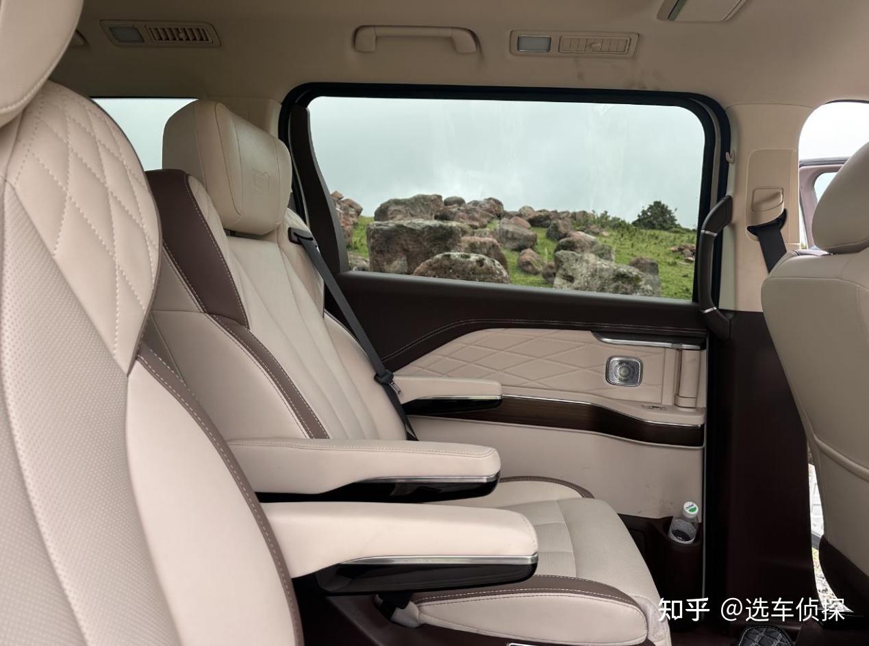 2023款奔腾M9，接近5米3的MPV，2.0T至尊型配置分析 - 知乎