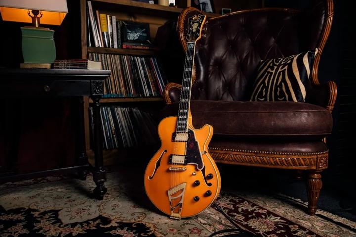 著名的爵士吉他手Faton Macula与D'Angelico Excel SS擦出的火花 - 知乎