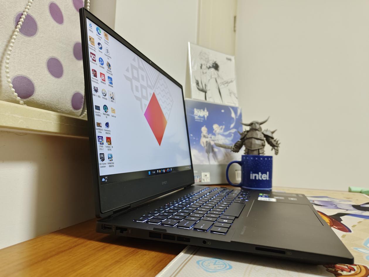 OMEN 暗影精灵 8 Pro真机评测：正常发热也能跑到180w功耗的“满血”游戏本 - 知乎