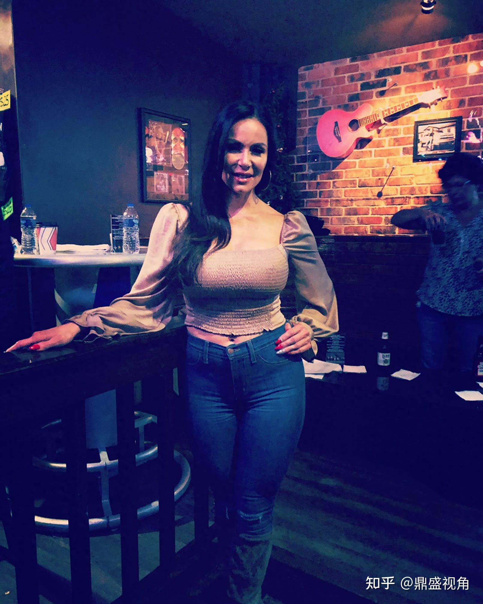 肯德拉·鲁斯特 (Kendra Lust)以其独特的风格而闻名业界（多图） - 知乎