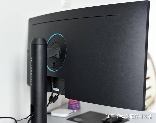 29吋超长带鱼屏，AMD FreeSync防撕裂，HKC C299Q显示器评测