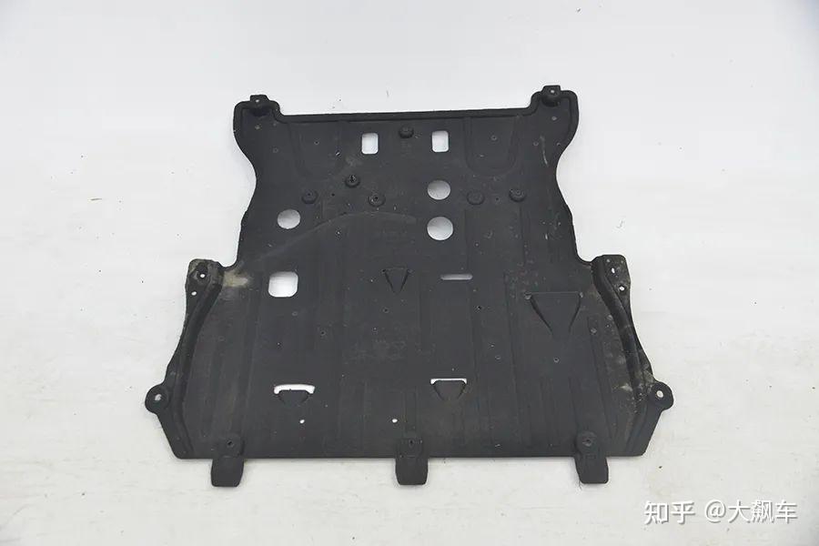 领克07拆车：一如既往的北欧平台，这么折腾也没自燃！ - 知乎