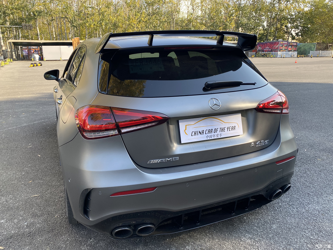 年轻人心中的Dream car，实拍奔驰AMG A45 S - 知乎