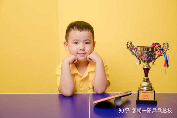 新手必看,乒乓球拍直拍的正确握法和姿势 知乎