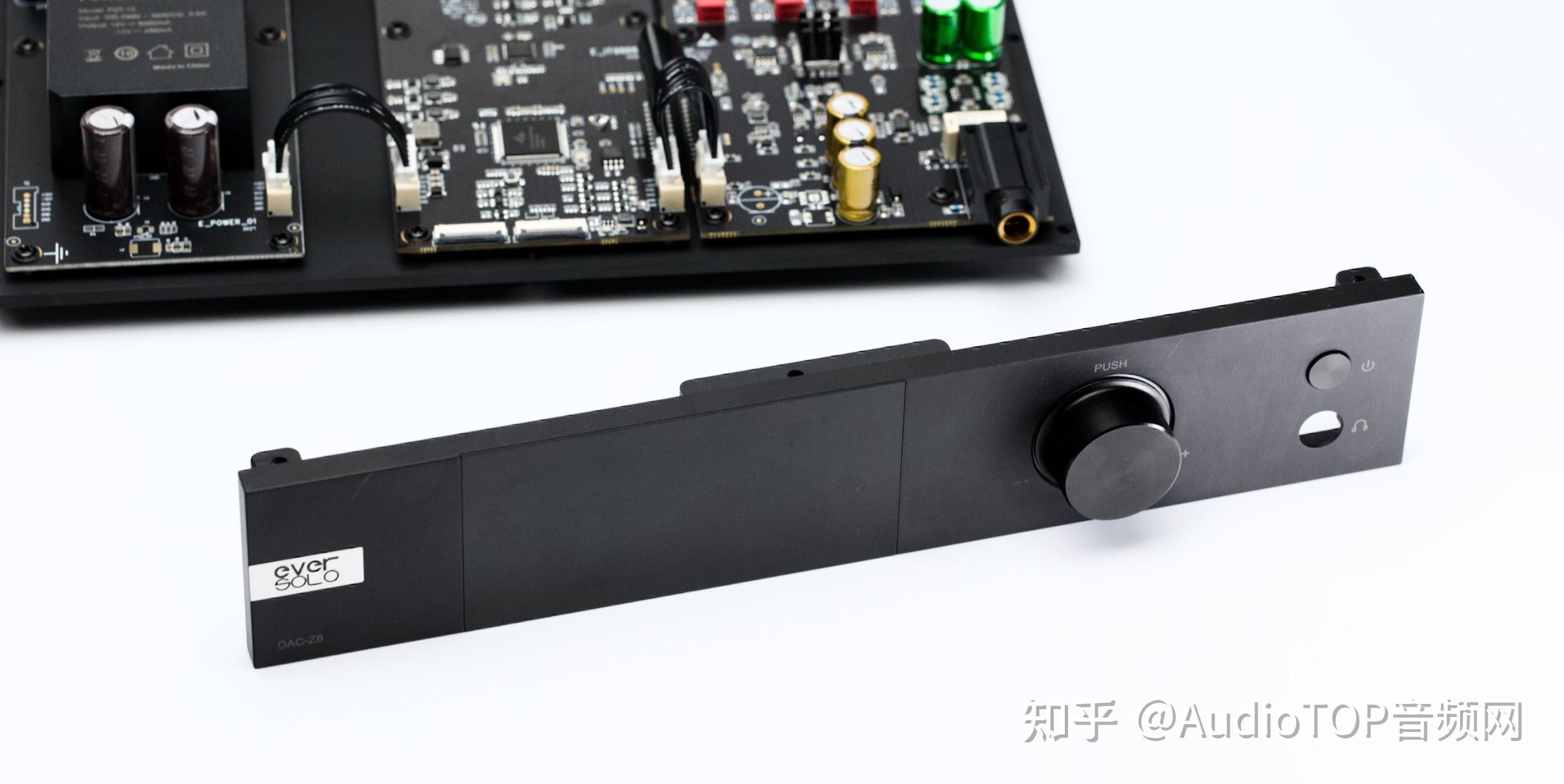 精工细作：旗舰级ES9038Pro解码耳放一体机EverSolo DAC-Z8 - 知乎