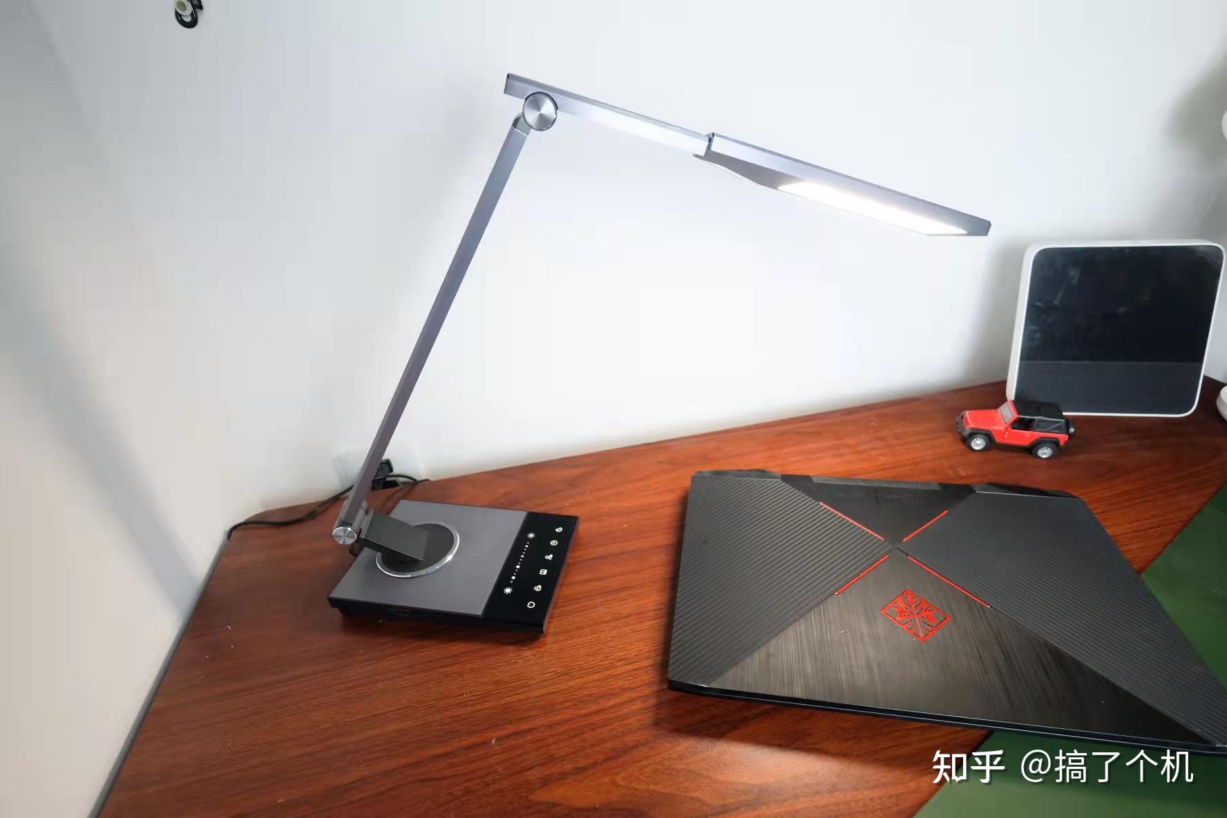A级护眼台灯？TaotronicsTT-DL16使用体验。 - 知乎