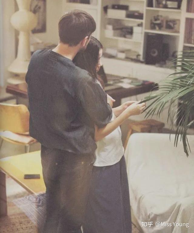 Sarah-Linh Tran是怎样一位女子？ - 知乎