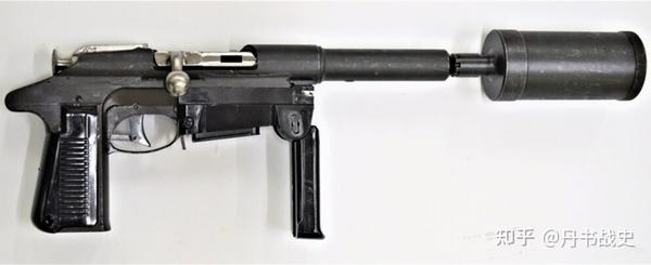 波兰RWGL-3榴弹发射器，AKM突击步枪改装的非致命武器 - 知乎