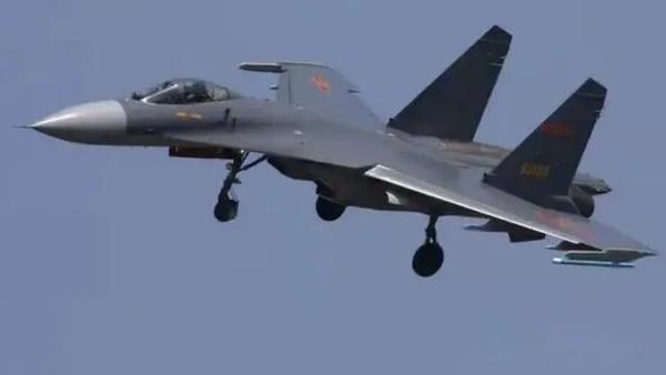 美媒：歼11BG是中国最好的非隐形机，比歼16更强，性能在苏35之上 - 知乎