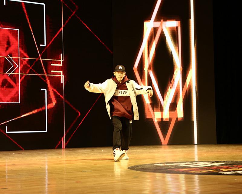 街舞中的「Breaking」、「Popping」和「Locking」分别是什么？ - 知乎