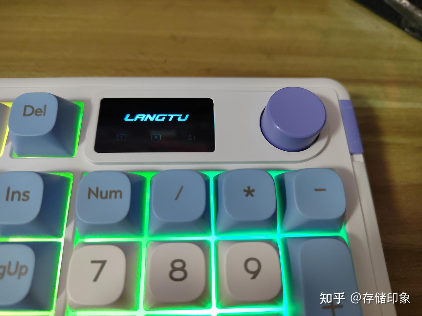 日常办公、家用普通键盘如何选？狼途 L98 静音键盘测评有话说【薄膜键盘横评体验】