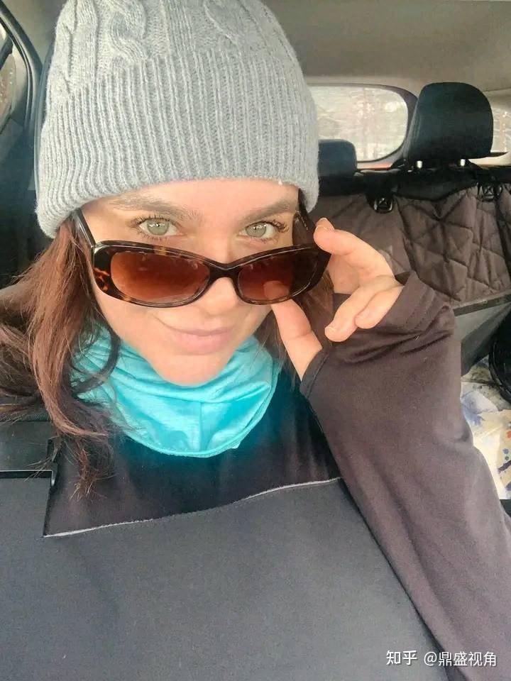 娜塔莎·尼斯 (Natasha Nice)法国和美国双血统的，业界著名女演员 - 知乎