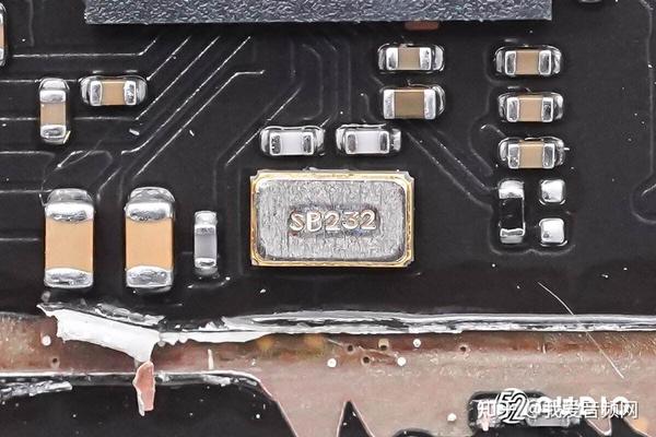 小天才电话手表Q2A拆解，1.3英寸高清彩色屏，200万像素摄像头 - 知乎