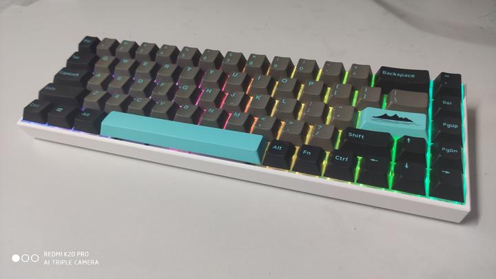 腹灵的奇妙新品——F12 RGB版拆解评测 - 知乎