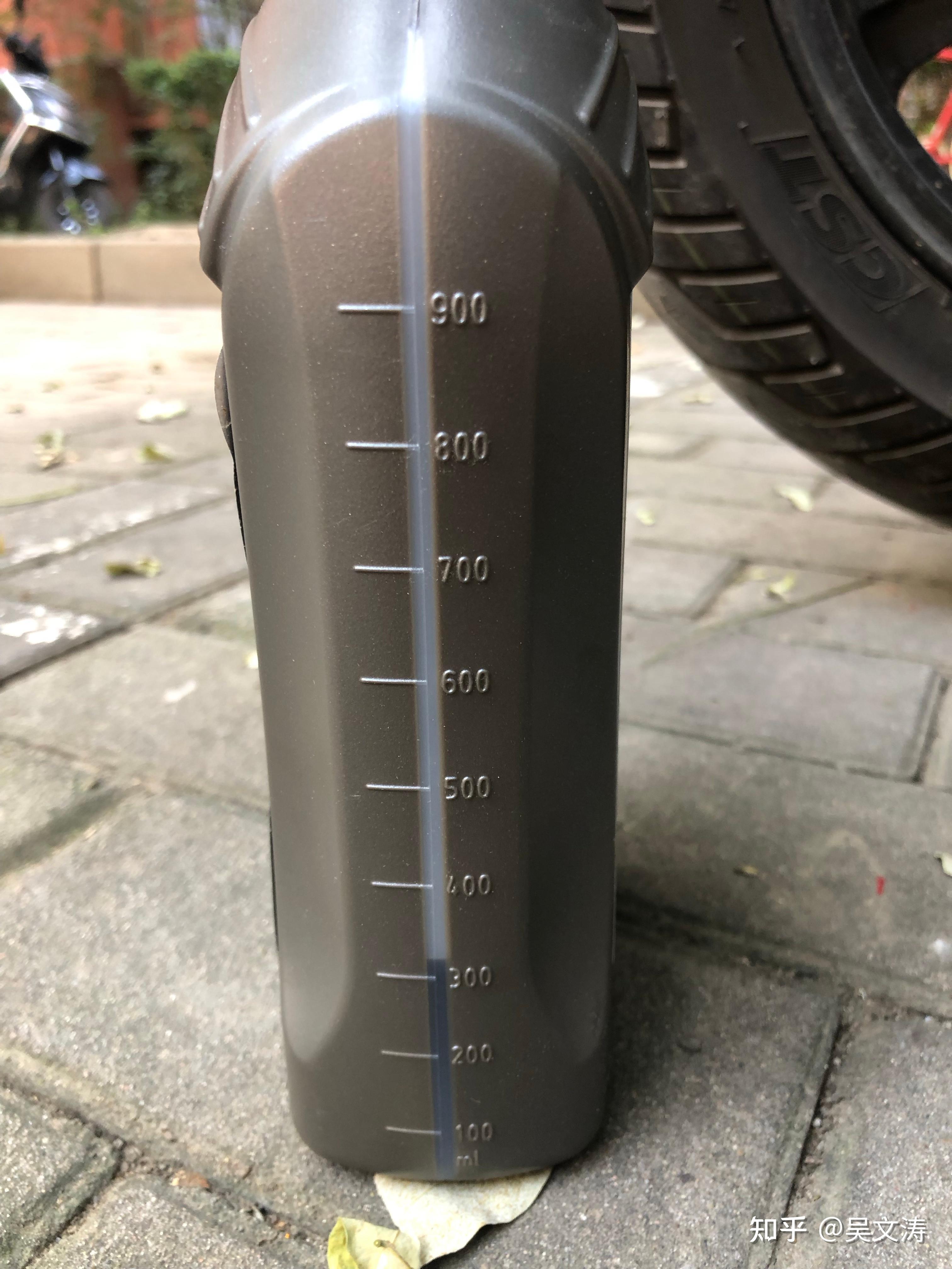 豪爵UHR150踏板摩托自行首保更换机油 - 知乎