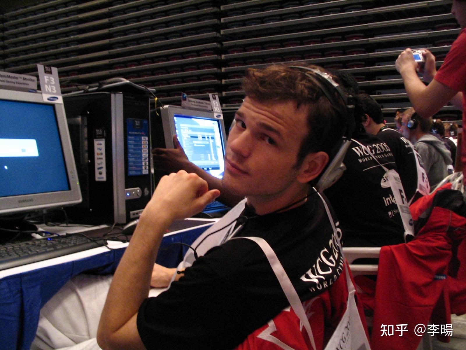 为什么 CS 的竞技模式是 5v5 而不是其他人数呢？ - 知乎