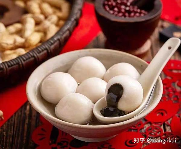 今天是正月十五元宵节！天上月圆，人间团圆！一碗汤圆，一家团圆！来说说元宵节的传统习俗 知乎 