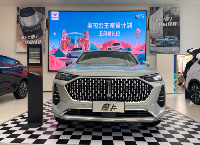 WEY摩卡到店实拍，2.0T+48V轻混，亮点真不少 - 知乎