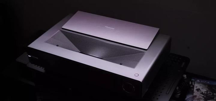 【沙发管家】海信 PX1 Pro 超短焦激光投影仪评测：专为家庭影院打造 - 知乎